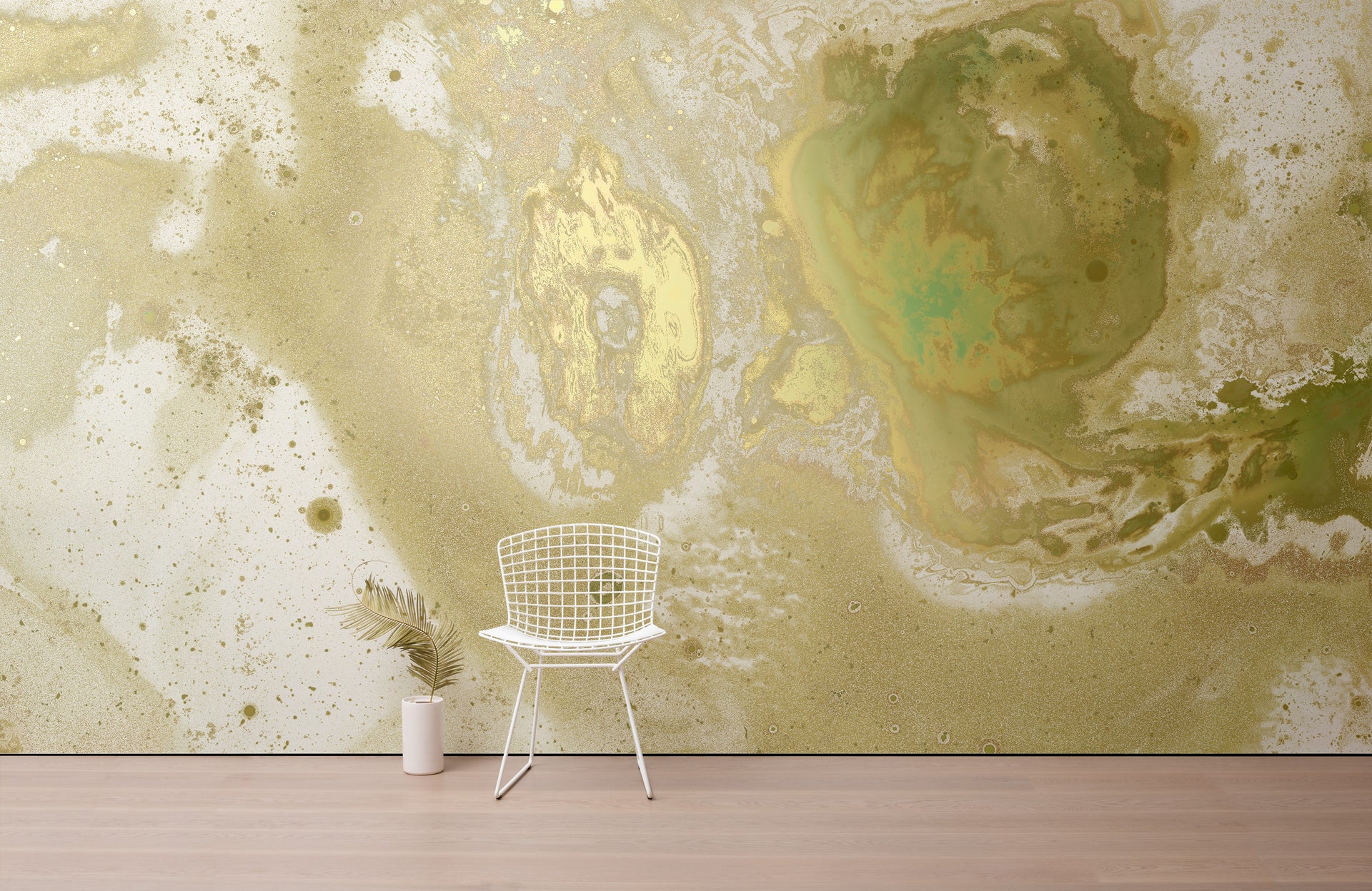 Calico – Walnut Wallpaper