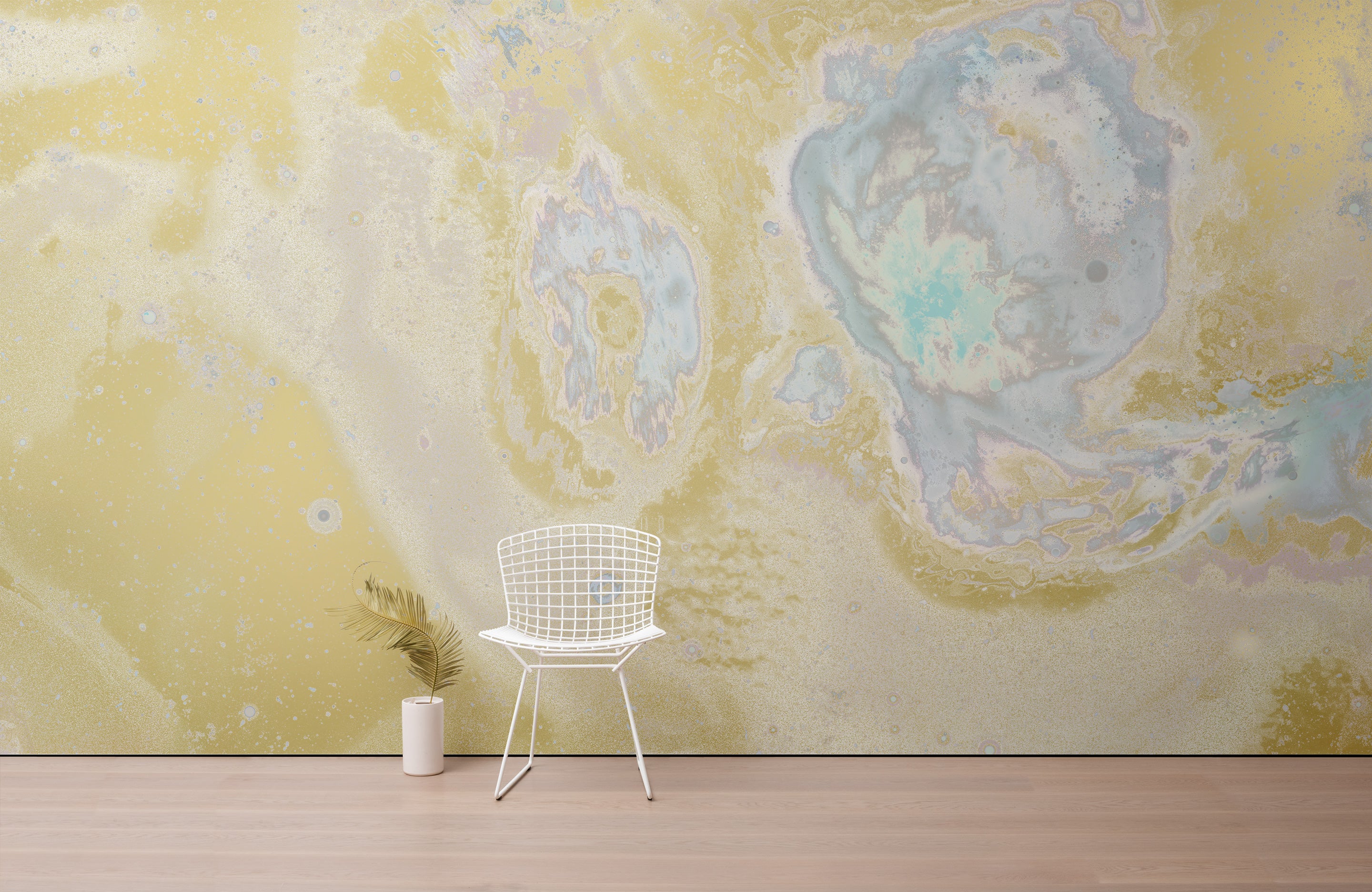 Calico – Walnut Wallpaper