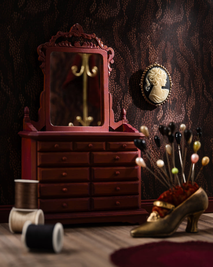 Alex – Walnut Wallpaper
