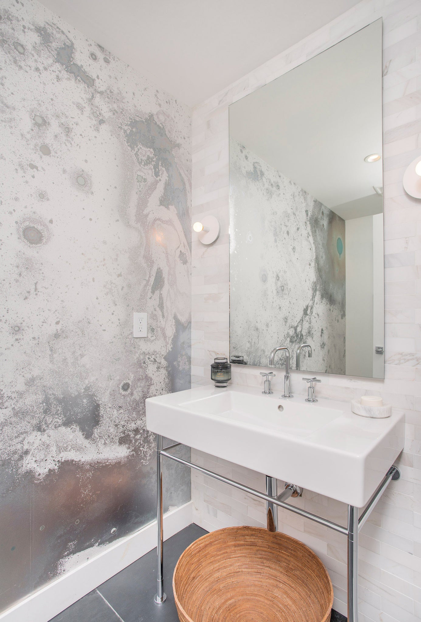 Inverted Spaces – Walnut Wallpaper