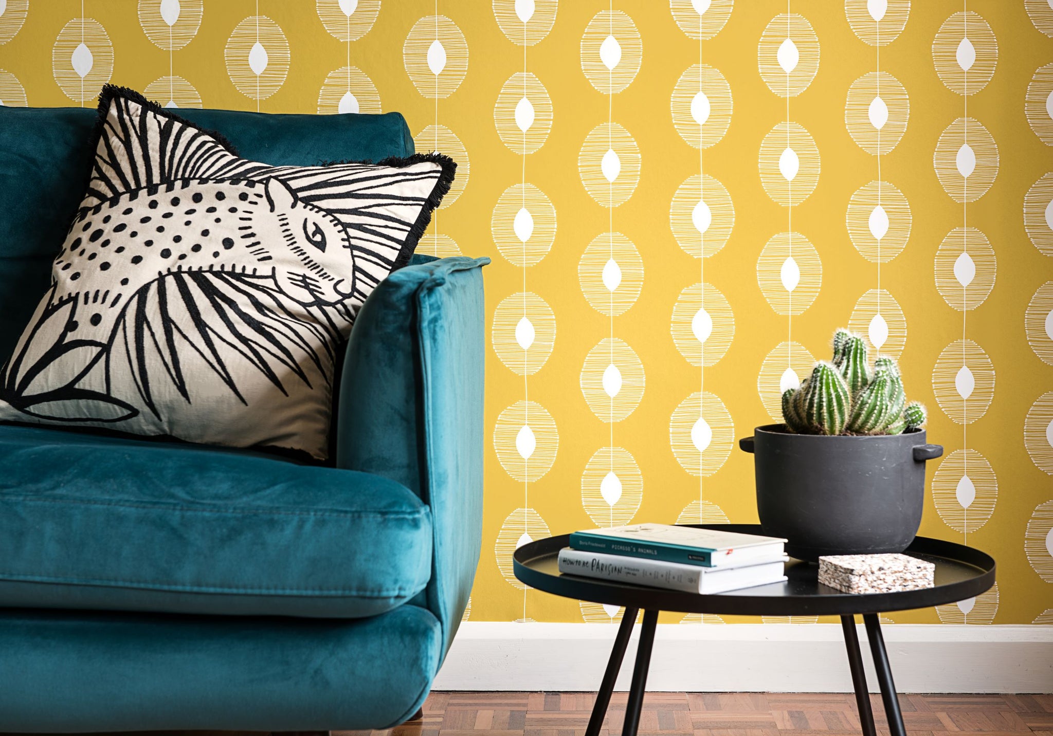 Dewdrops – Walnut Wallpaper