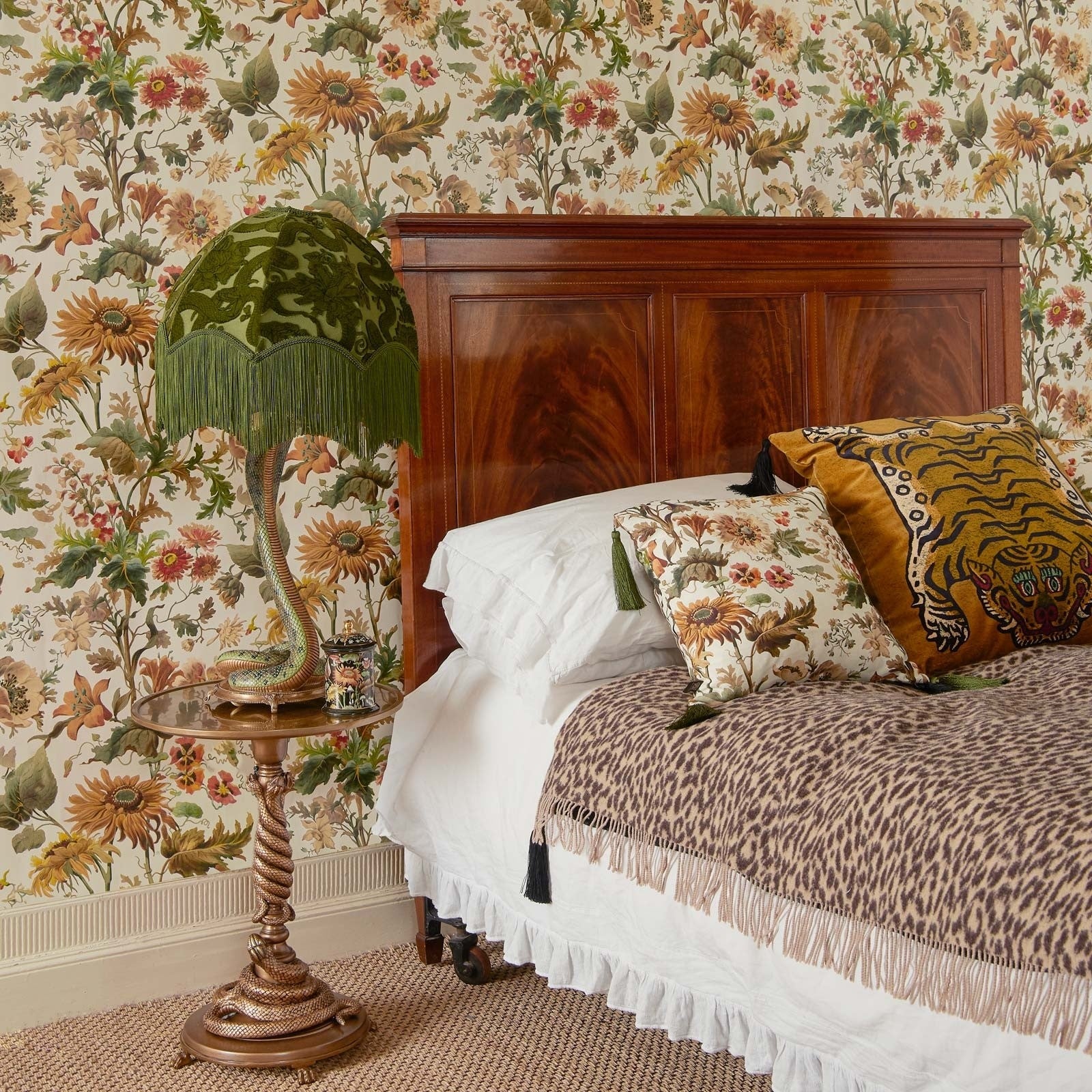 Avalon – Walnut Wallpaper